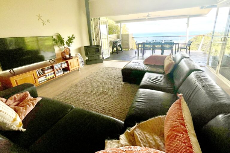 Moreton Island Accommodation, Private Tangalooma Beach House